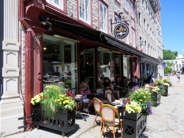 Raven & Chickadee | Bonjour, Québec City!